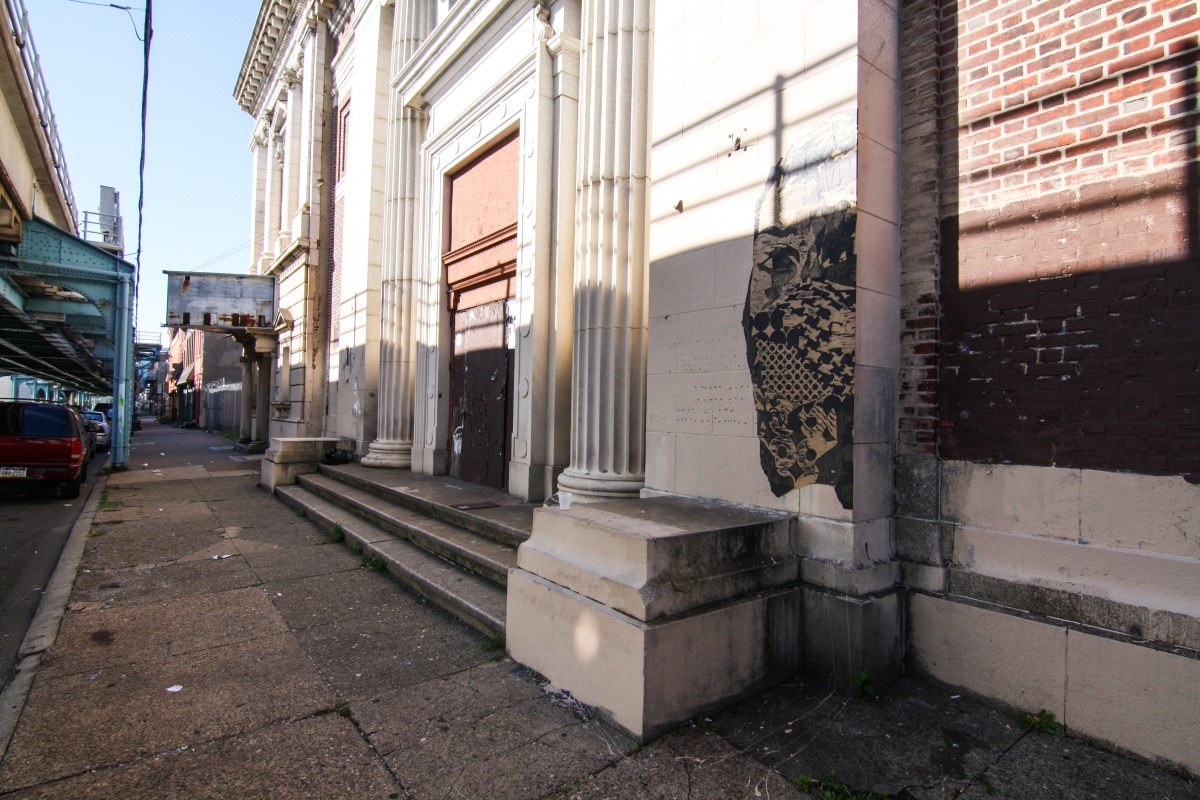 Cera Saves the Day: Artist Puts Up Inspiring Pastes All Over the City ...