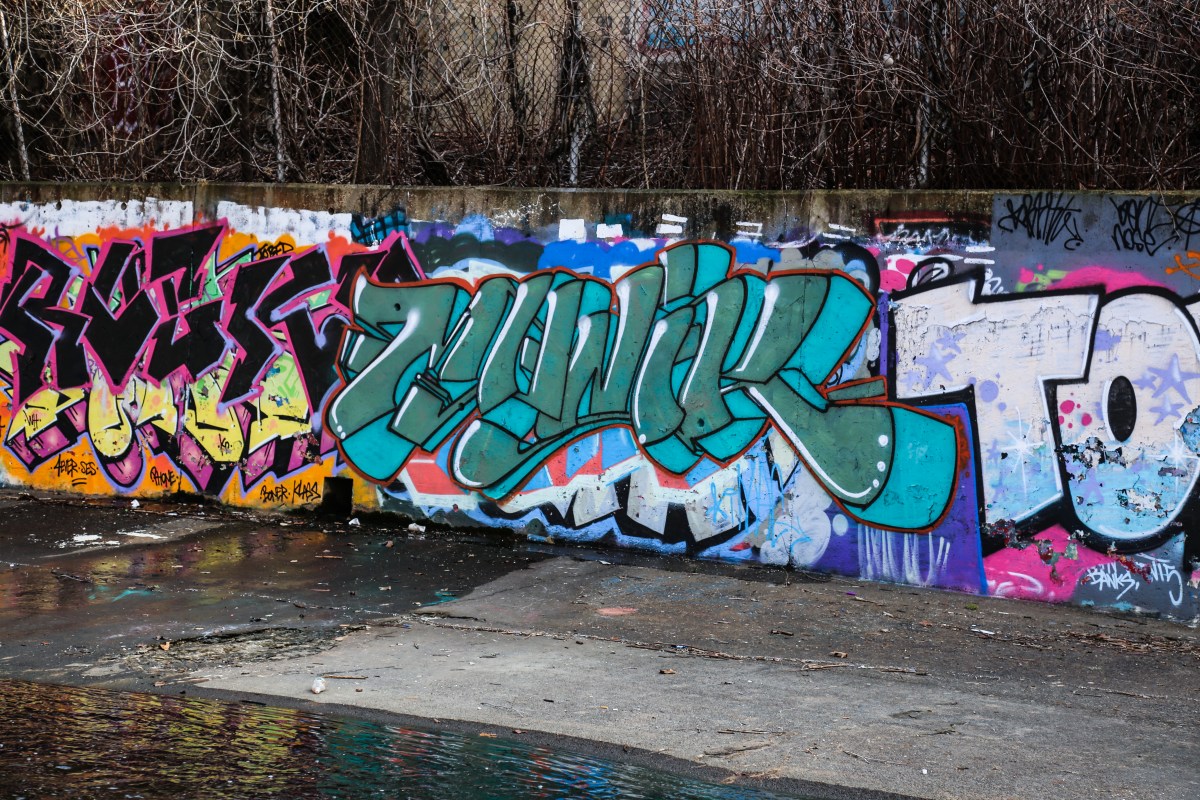 Exploring The Res, A Philadelphia-Area Graffiti Mecca – Streets Dept