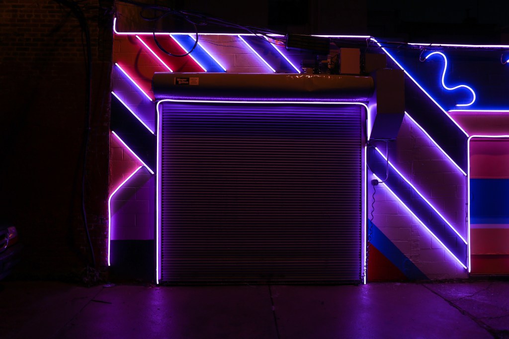 AMAZING New Electric Light ‘Mural’ in South Philly! – Streets Dept