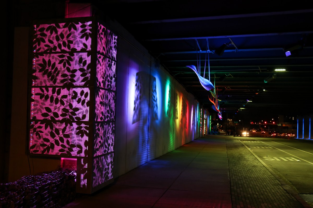 Spring Garden El Stop Gets Stunning New Light Installations – Streets Dept